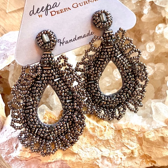 Deepa Gurnani | Jewelry | Nwt Deepa Gurnani Beaded Ruffled Chandeliers ...